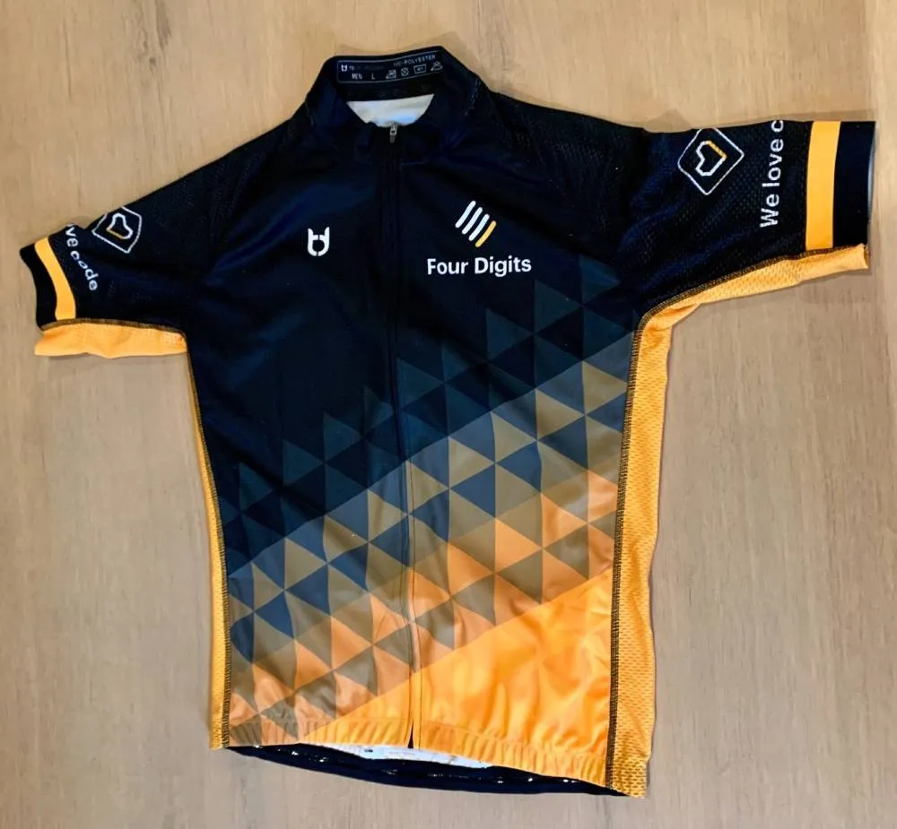 Work hard, play hard - Four Digits